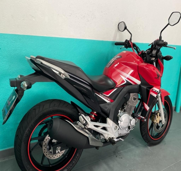 Vendida - Informações e Preço de Honda CB 250 TWISTER 2018, Venda ...